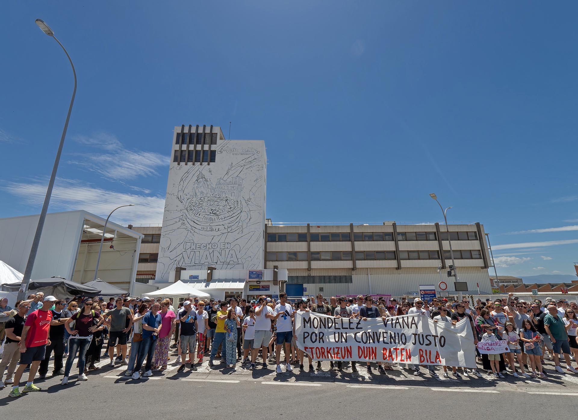 Comité de Empresa de LAB en la fábrica de Mondelez en Viana (Navarra ...